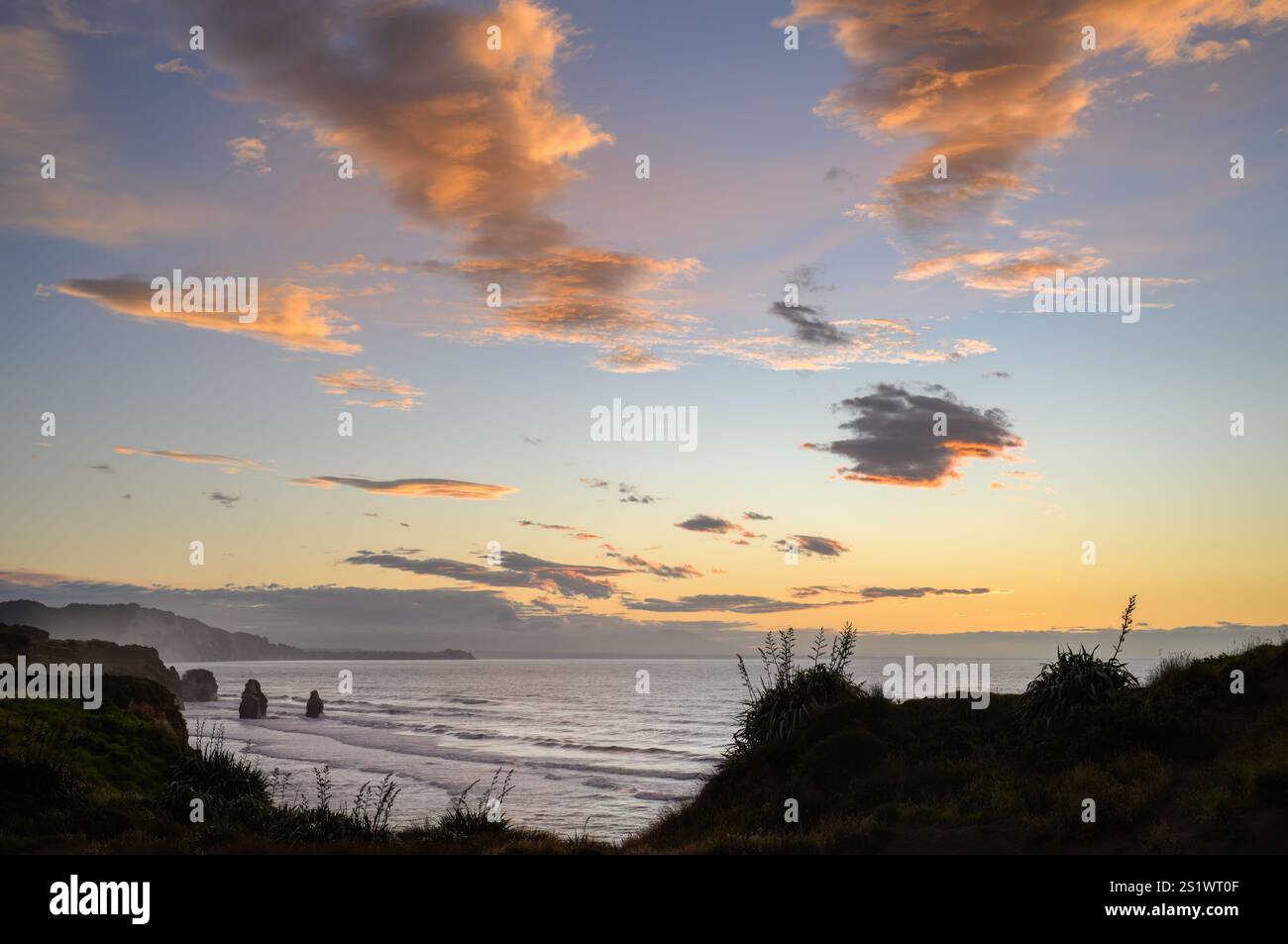 Three Sisters rock formation at sunset. Tongaporutu. Taranaki. New ...