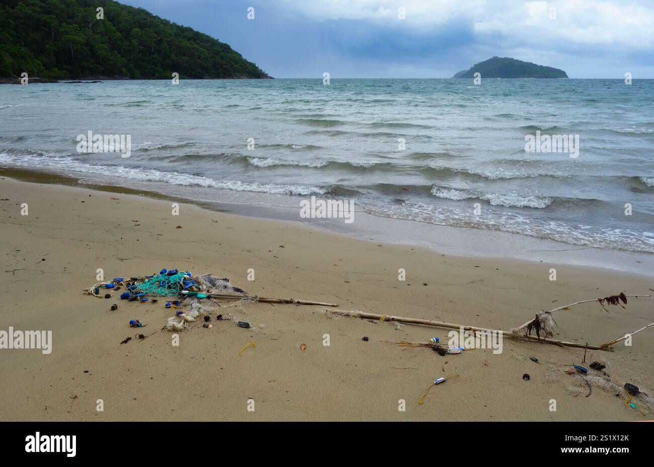 ghost net/gillnet washed up on the beach at Cape Kimberly, Great ...
