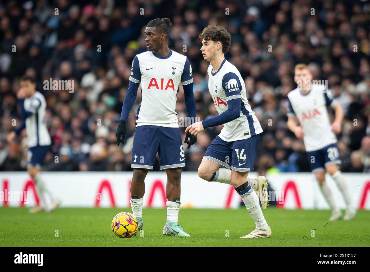 London, UK. 4th Jan, 2025. Tottenham Hotspur midfielder Archie Gray (14) during the Premier ...