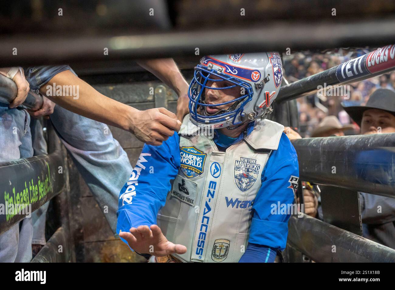 NEW YORK, NEW YORK - JANUARY 04: Mauricio Gulla Moreira gets ready to ...