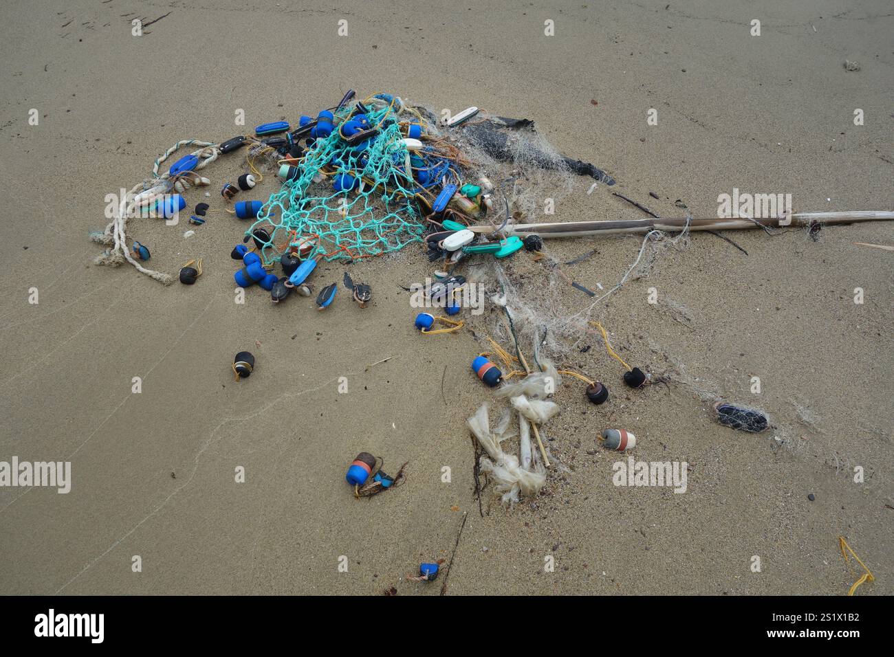 ghost net/gill net washed up on beach, Cape Kimberley, Daintree ...