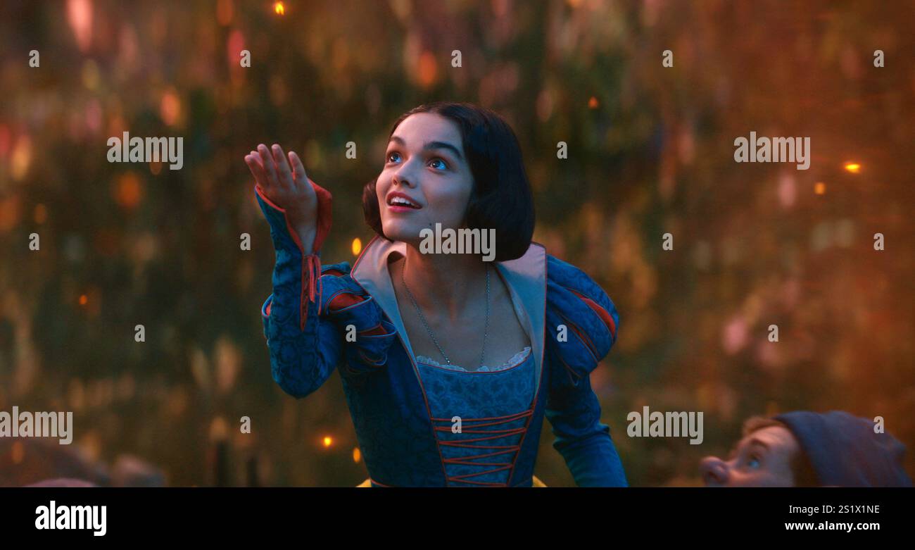 Snow white film 2025 hi-res stock photography and images - Alamy