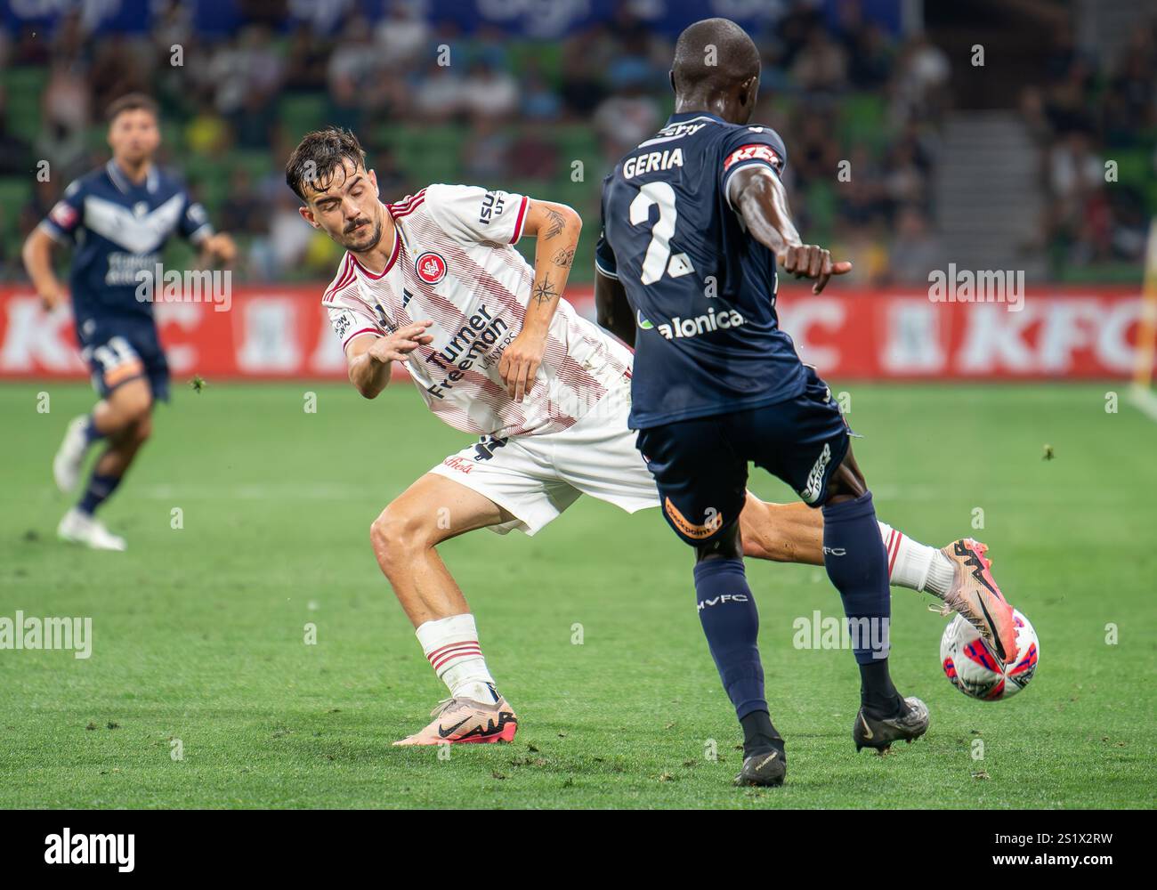Melbourne Victory 's Jason Geria (R) and Western Sydney Wanderers ...