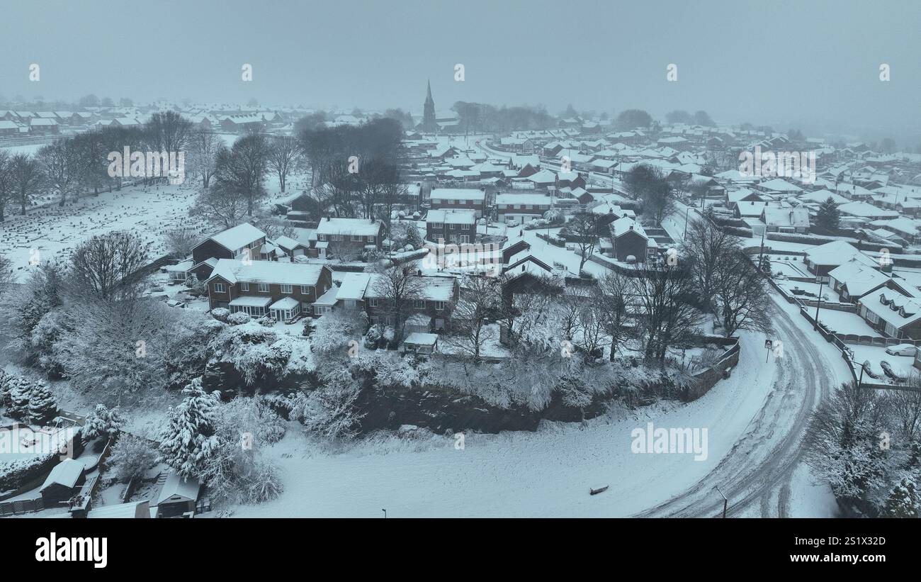 Barnsley, UK. 05th Jan, 2025. Main roads remains covered in heavy snow ...