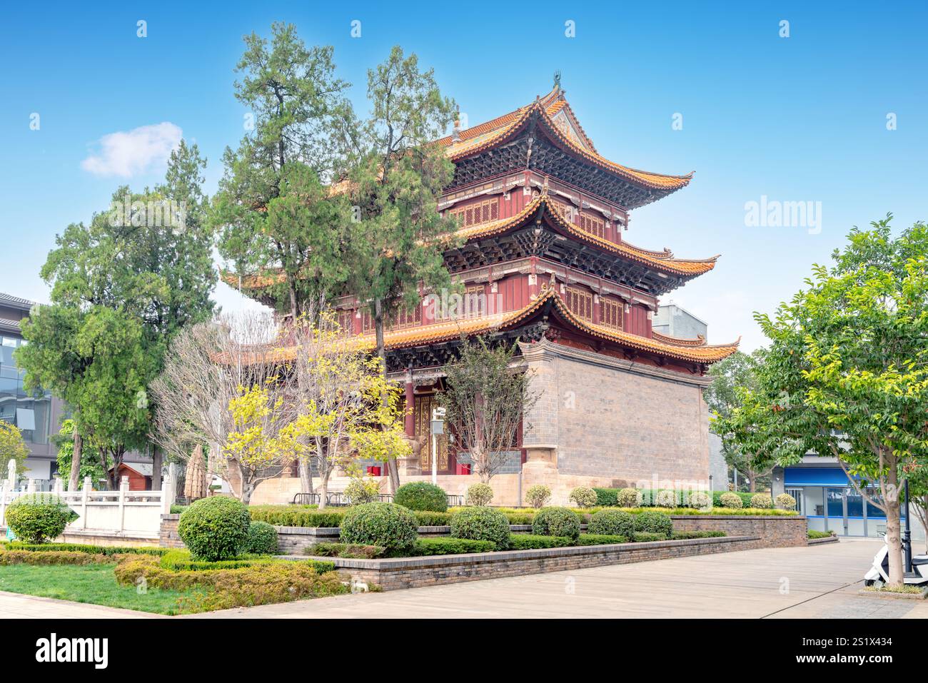 Ancient Chinese buildings on Mile Street, Yunnan, China Stock Photo - Alamy