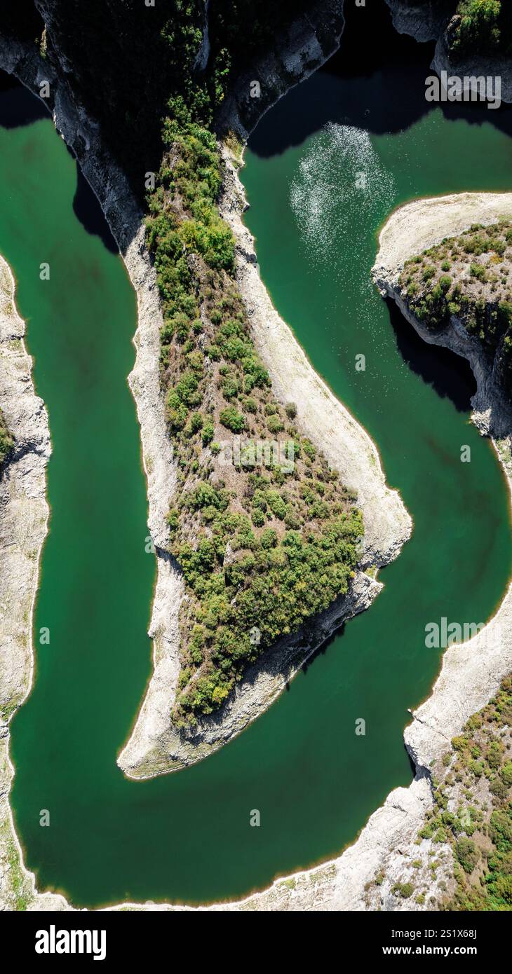 Uvac hi-res stock photography and images - Alamy