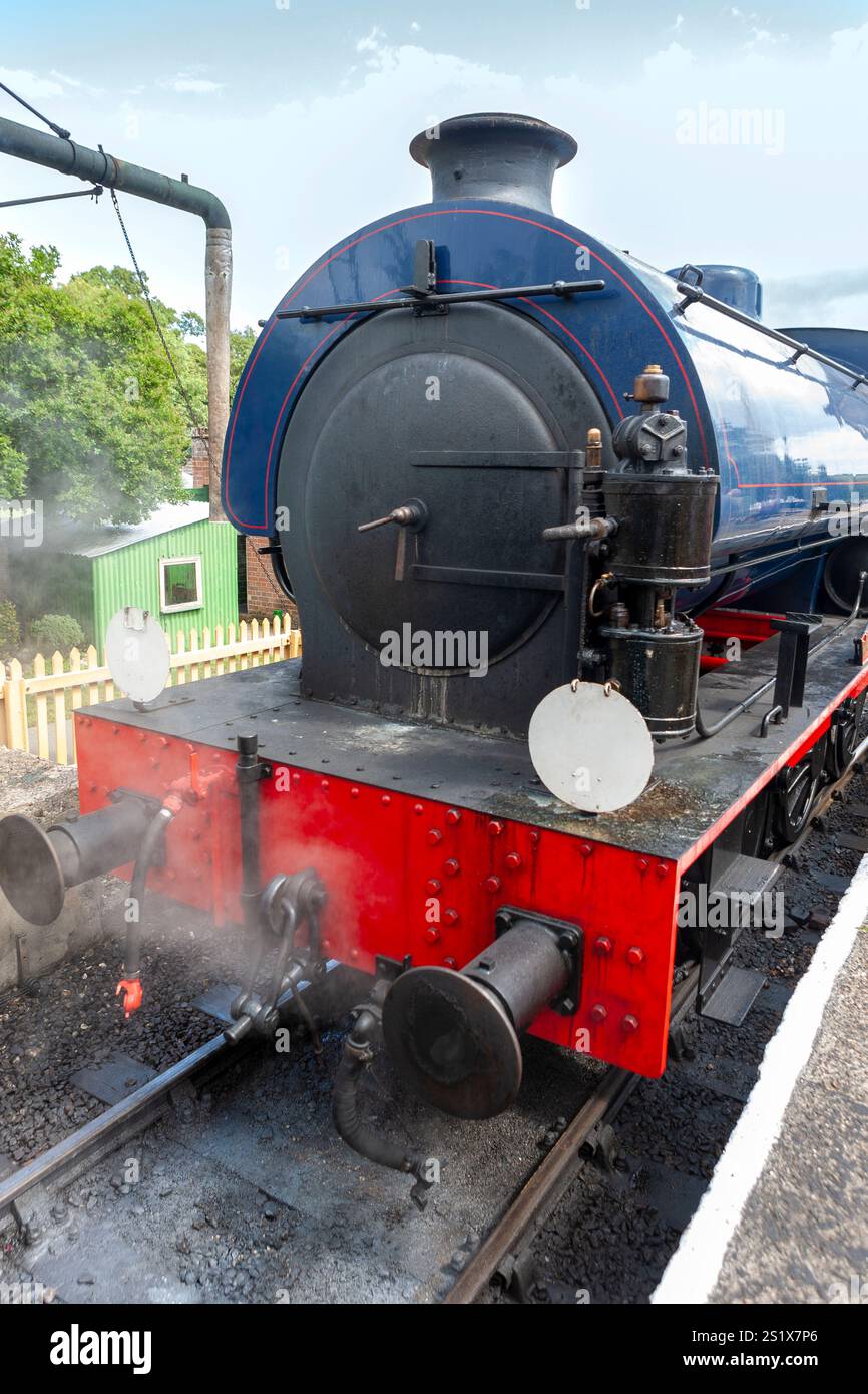 Hunslet ‘Austerity’ WD192 ‘Waggoner’ steam locomotive waiting to haul a ...