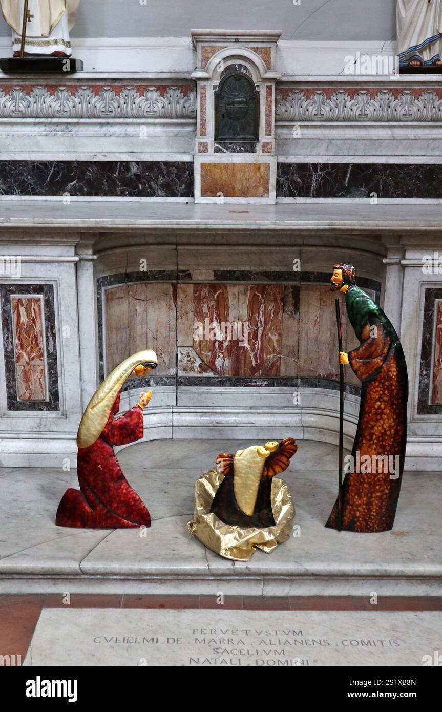 Napoli - Presepe moderno nella Basilica dell'Annunziata Stock Photo - Alamy