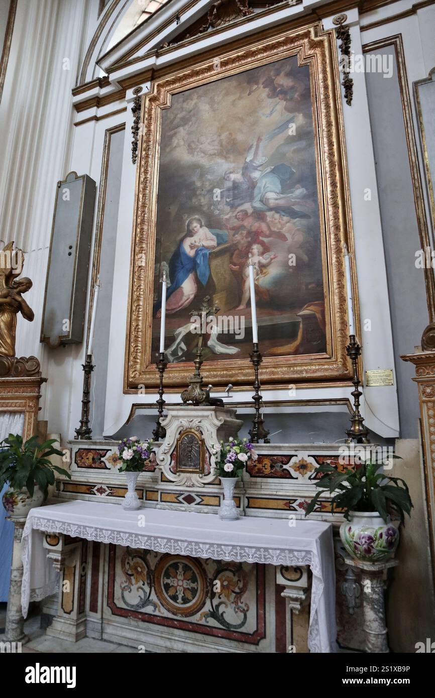 Napoli - Seconda cappella a sinistra della Basilica dell'Annunziata ...