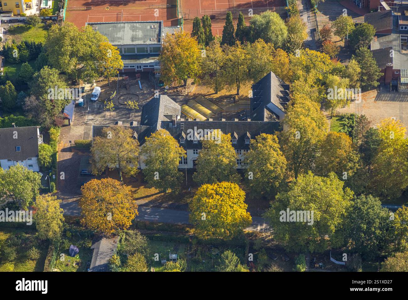 Obere perspektive hi-res stock photography and images - Alamy