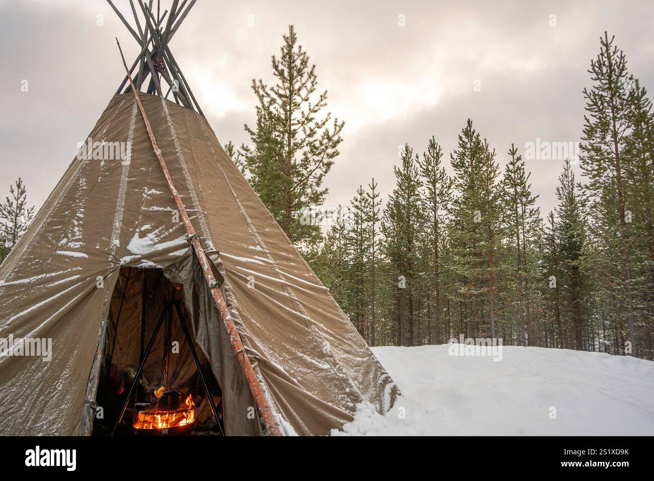 Sami people hi-res stock photography and images - Alamy