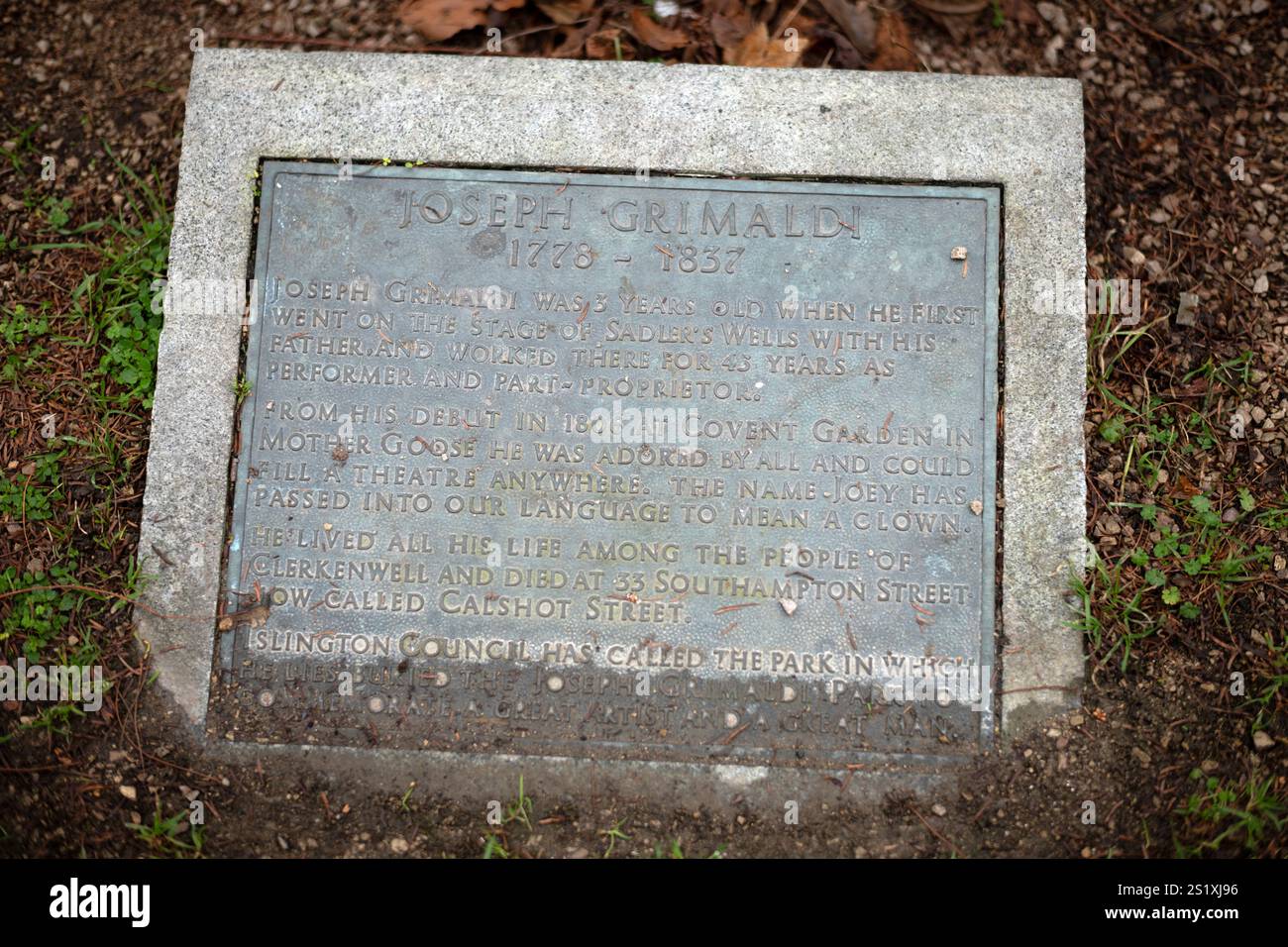 Grave of the celebrated clown and pantomimist Joseph Grimaldi in ...