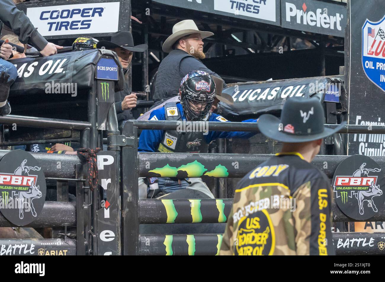 Mason Taylor rides Gaucho during the second round of the Professional ...