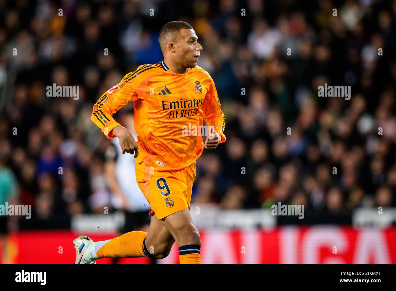 Kylian mbappé real madrid hi-res stock photography and images - Alamy