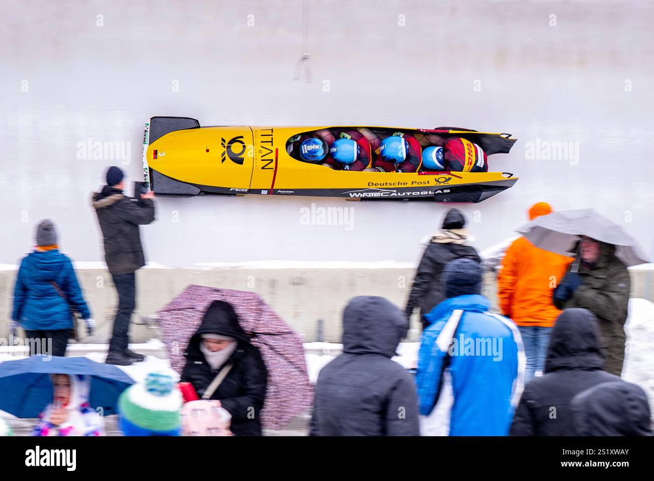 Winterberg, Germany. 05th Jan, 2025. Bobsleigh: World Cup, four-man ...
