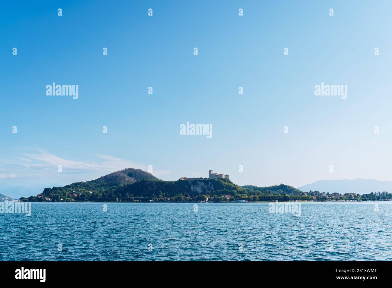 Rocca de angera hi-res stock photography and images - Alamy