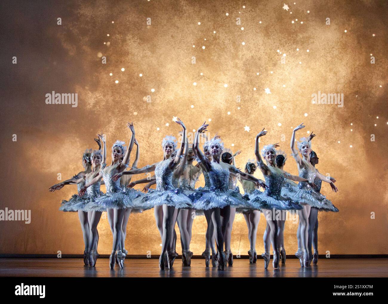 Birmingham Royal Ballet Cinderella Stock Photo - Alamy