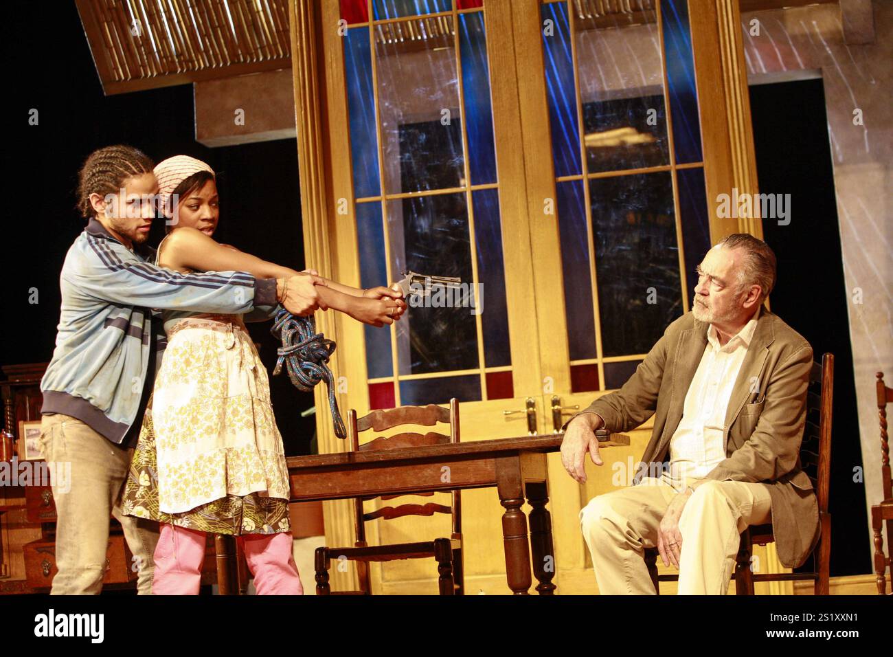 l-r: Reece Ritchie (Freddie), Pippa Bennett-Warner (Vicky), Richard ...