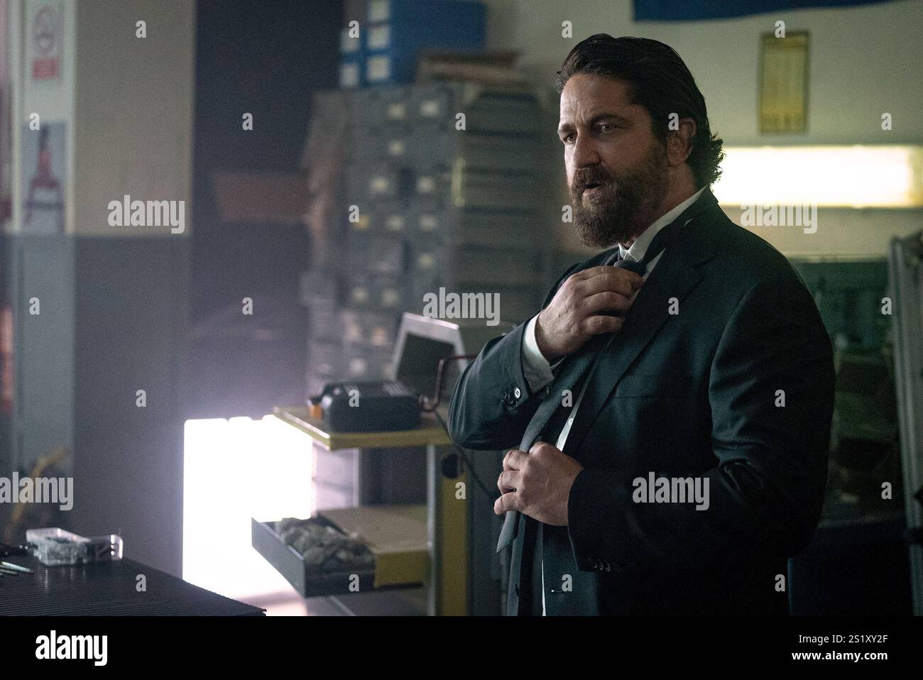 Den of Thieves 2 Gerard Butler Stock Photo - Alamy