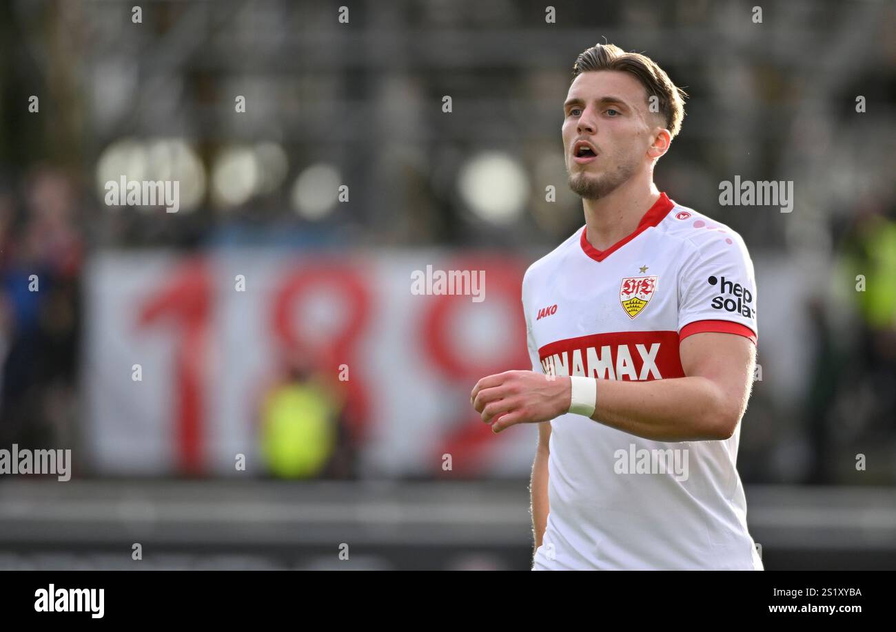 Ermedin Demirovic VfB Stuttgart (09) VfB Stuttgart vs Ajax Amsterdam ...