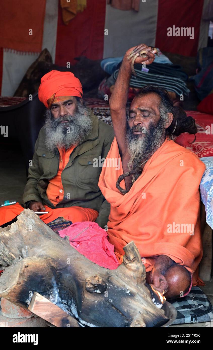 January 5, 2025, Prayagraj, Uttar Pradesh, India: Prayagraj: A sadhu ...