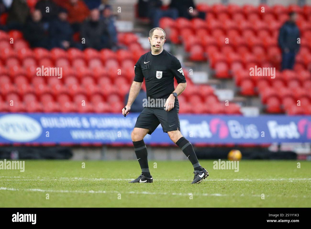 Eco - Power Stadium, Doncaster, England - 4th January 2025 Referee ...