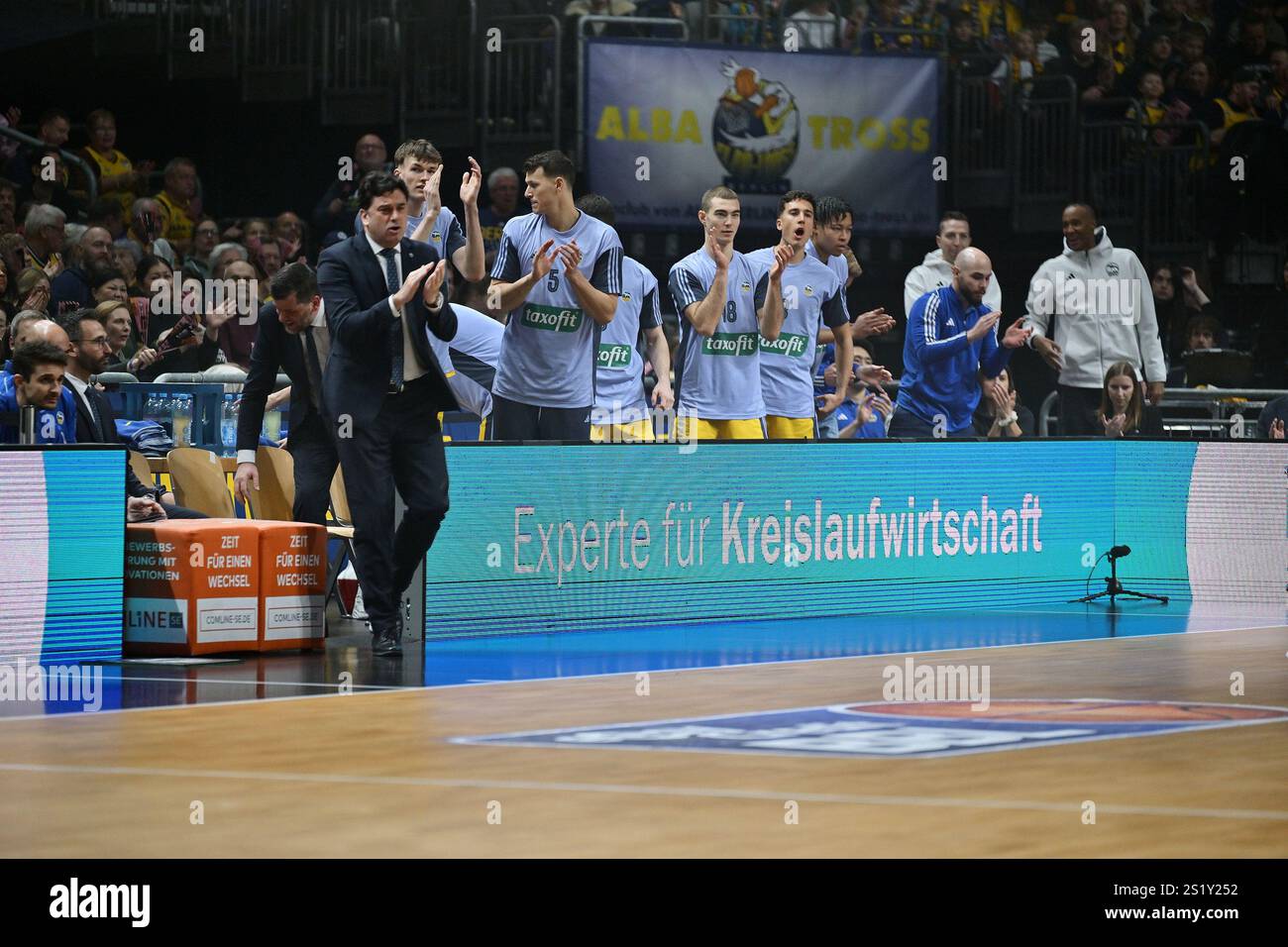 Alba jubelt, GER, ALBA Berlin vs. FC Bayern Muenchen, Basketball Herren ...
