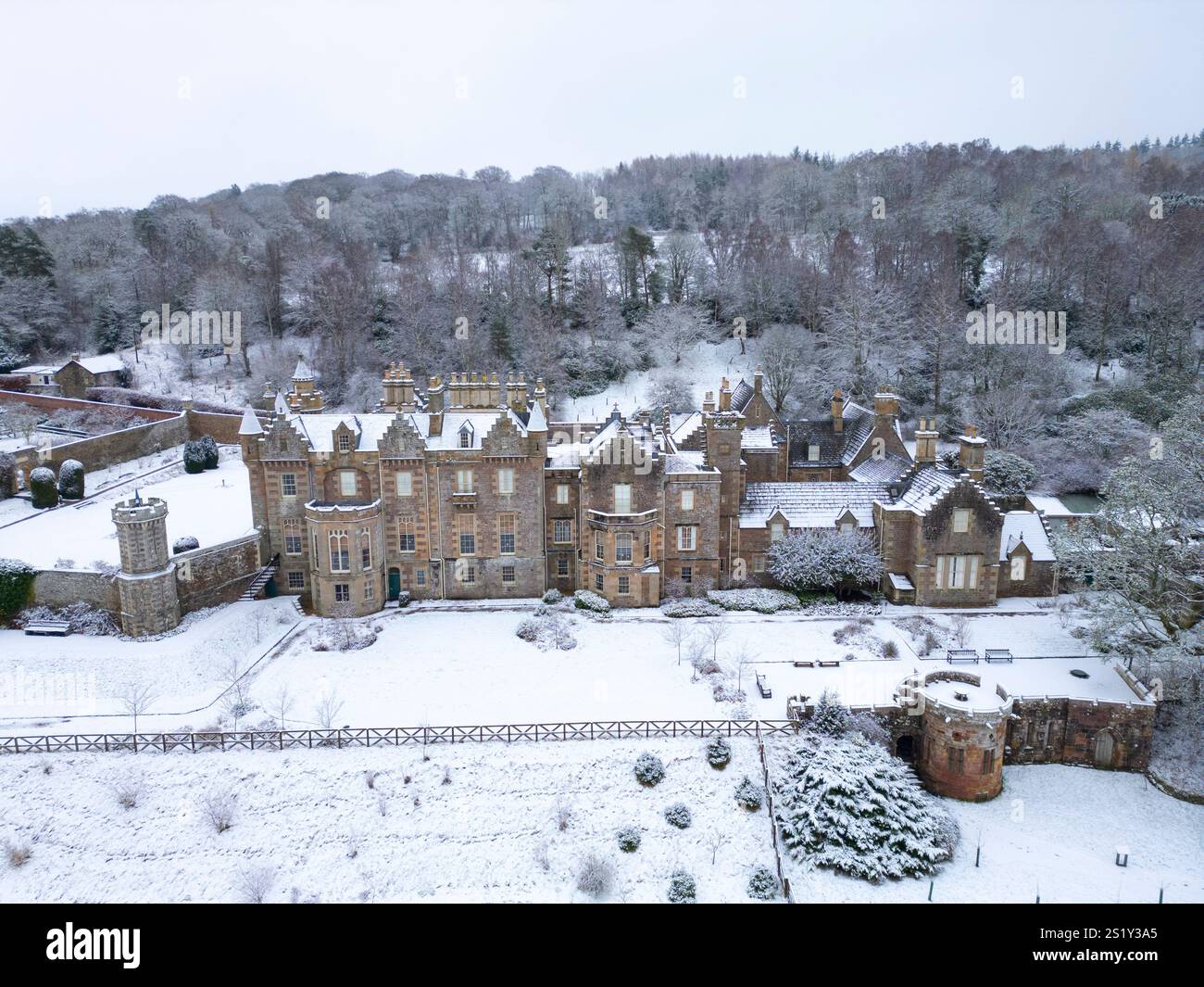 Abbotsford house in snow hi-res stock photography and images - Alamy