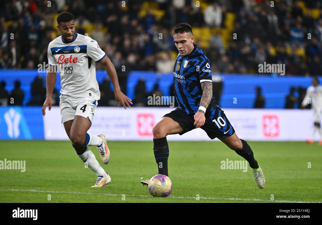 RIYADH, SAUDI ARABIA - JANUARY 02: Lautaro Martínez of FC ...