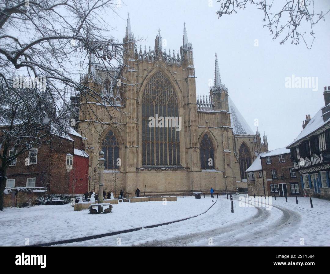 York Minster after overnight snowfall. Heavy overnight snow is causing ...