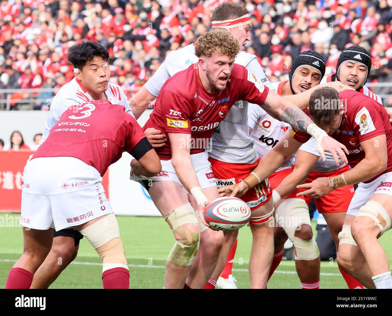 January 5, 2025, Tokyo, Japan - Toshiba Brave Lupus Tokyo lock Warner ...