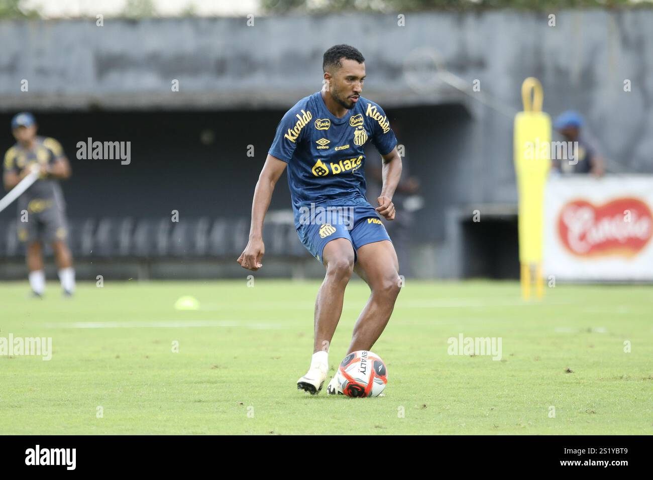 SP - SANTOS - 05/01/2025 - SANTOS, TRAINING - Lucas Braga, Santos ...