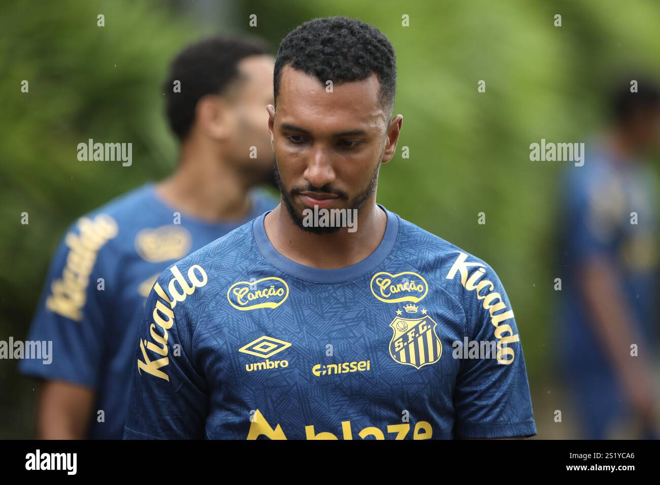 SP - SANTOS - 05/01/2025 - SANTOS, TRAINING - Lucas Braga, Santos player, during training at the ...