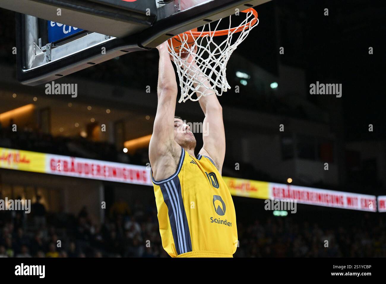 Tim Schneider (Alba Berlin, #10), GER, ALBA Berlin vs. FC Bayern Muenchen, Basketball Herren ...