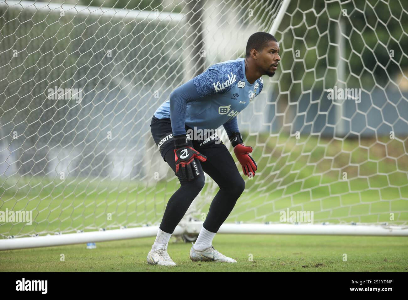 SP - SANTOS - 05/01/2025 - SANTOS, TRAINING - Diogenes, Santos player ...
