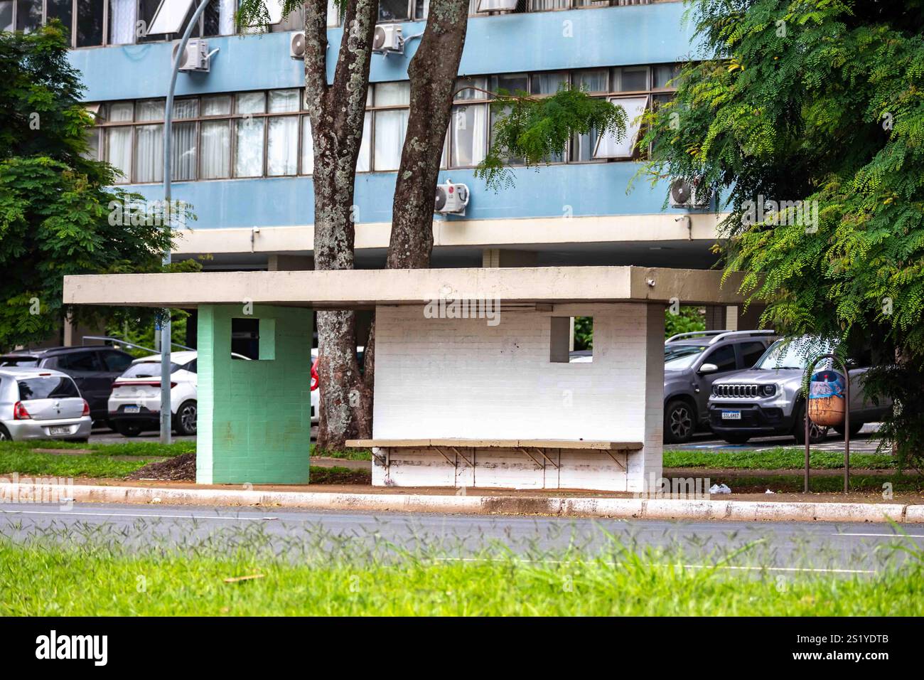 Typical urban bus stop in the city of Brasilia DF Stock Photo - Alamy
