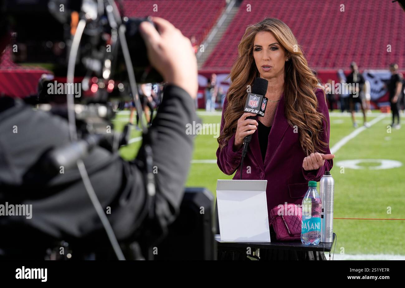 NFL Network reporter Sara Walsh before an NFL football game between the ...