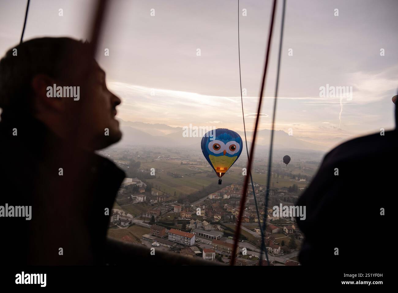 Torino, Italia. 05th Jan, 2025. The French hot-air balloon pilot ...