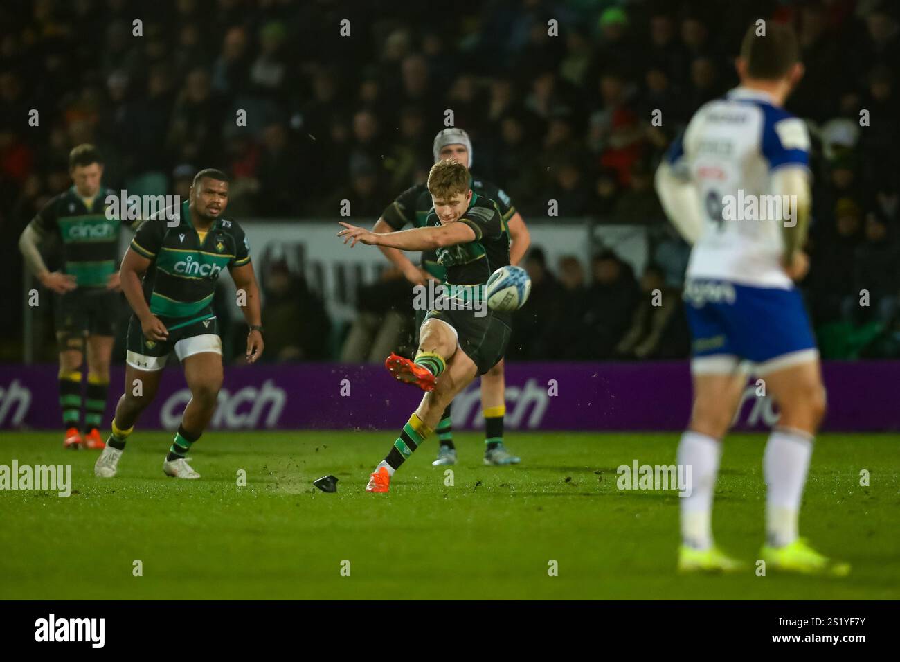 Fin Smith of Northampton Saints kicks a penalty during the Gallagher ...