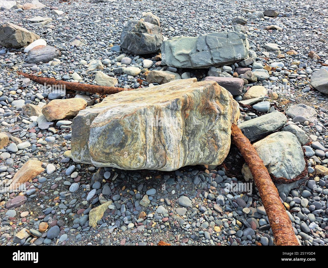 Sedimentary rocks on Middle Cove Beach in Logy Bay-Middle Cove-Outer ...