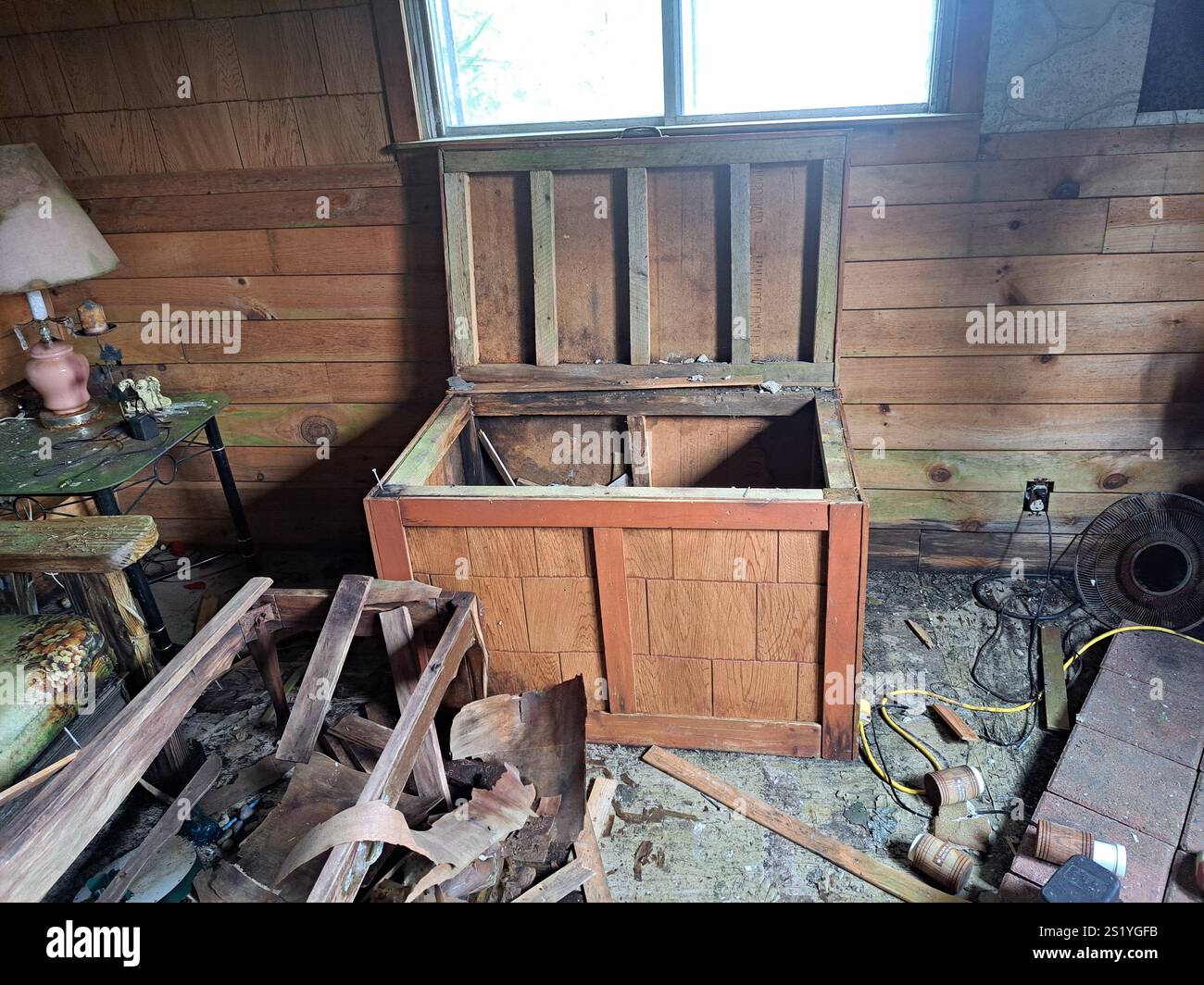 Living room inside abandoned dilapidated cabin in Pouch Cove ...