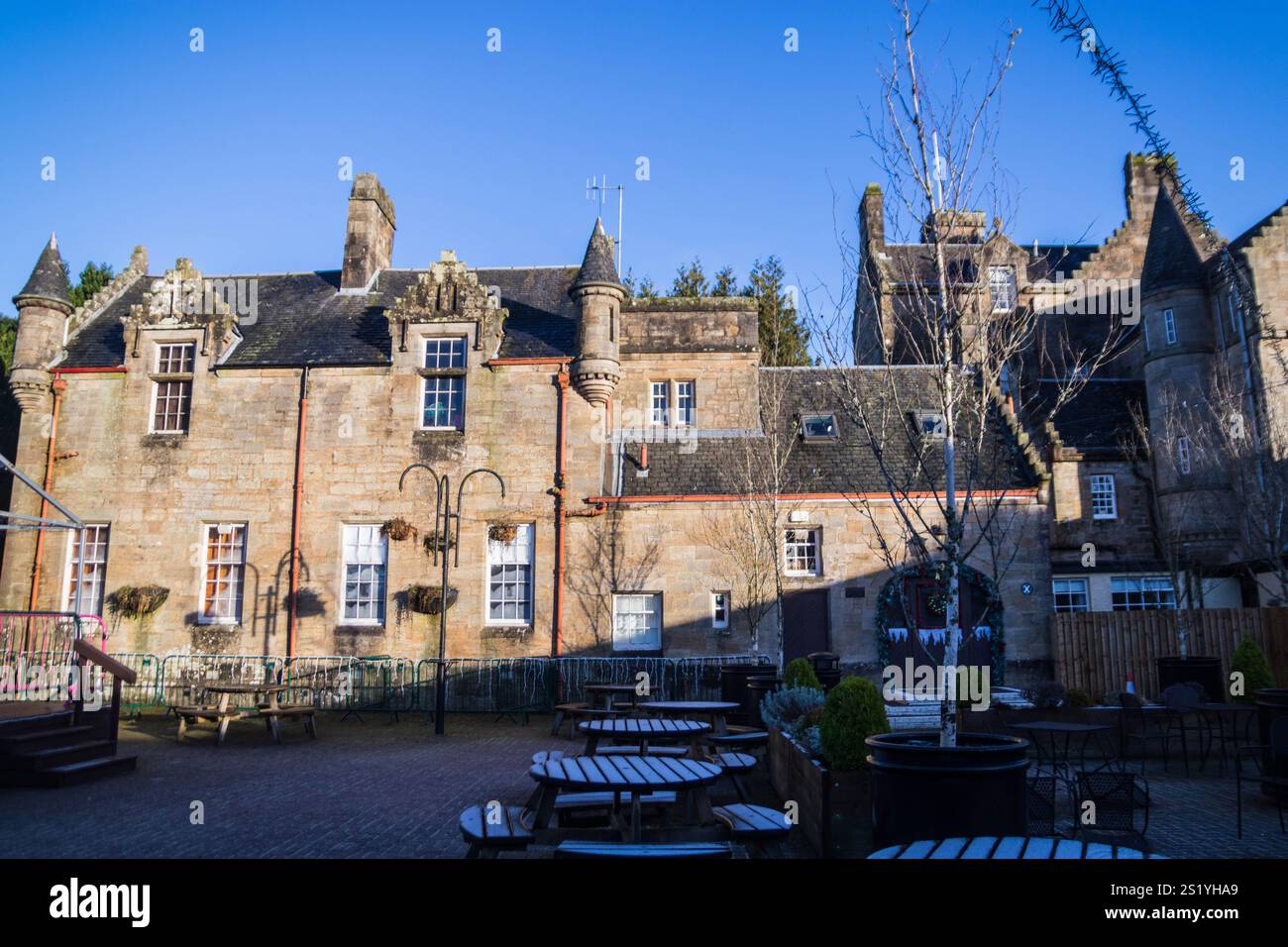 Torrance House and Courtyard in Calderglen Country Park, East Kilbride ...