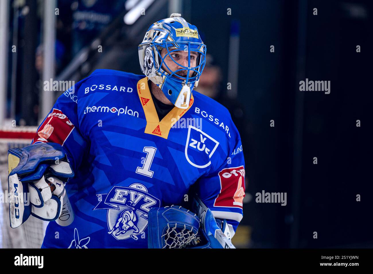 Goalkeeper Tim Wolf #1 (EV Zug) - 21.12.2024 - National League, Regular ...