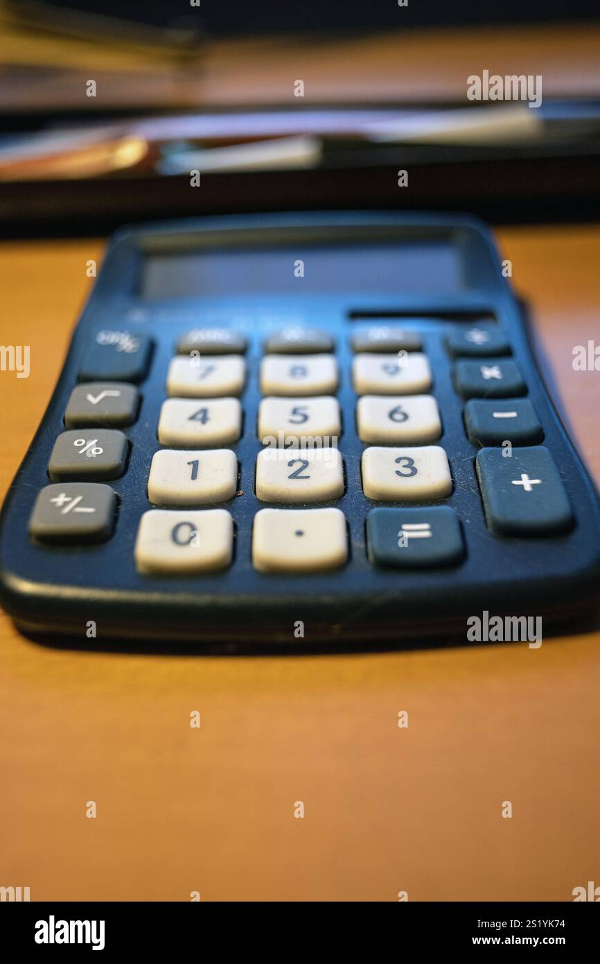 Old calculator business hi-res stock photography and images - Alamy