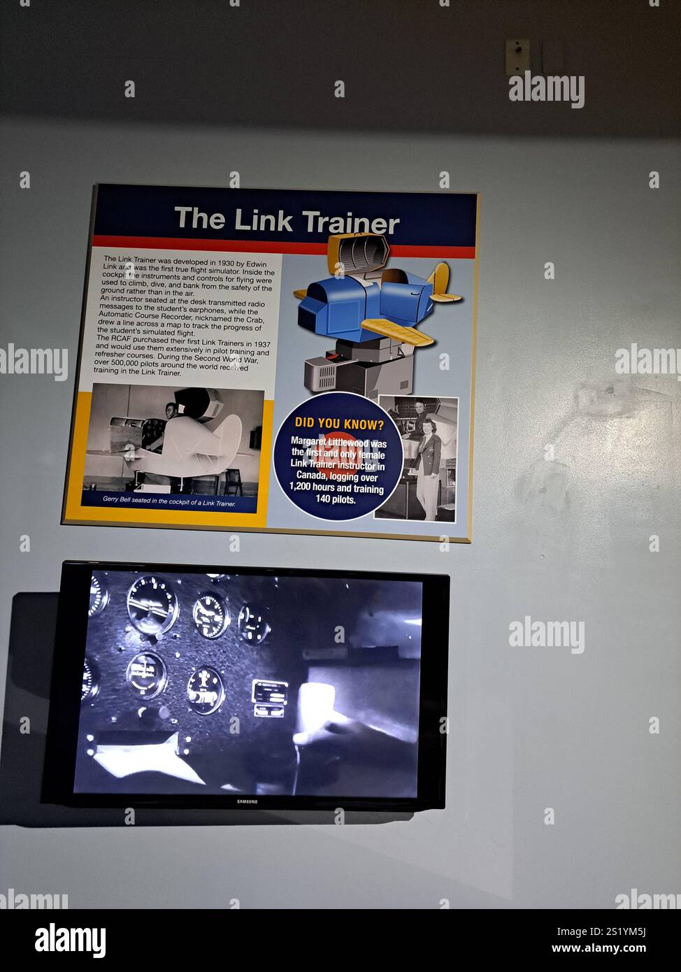 Link trainer hi-res stock photography and images - Alamy