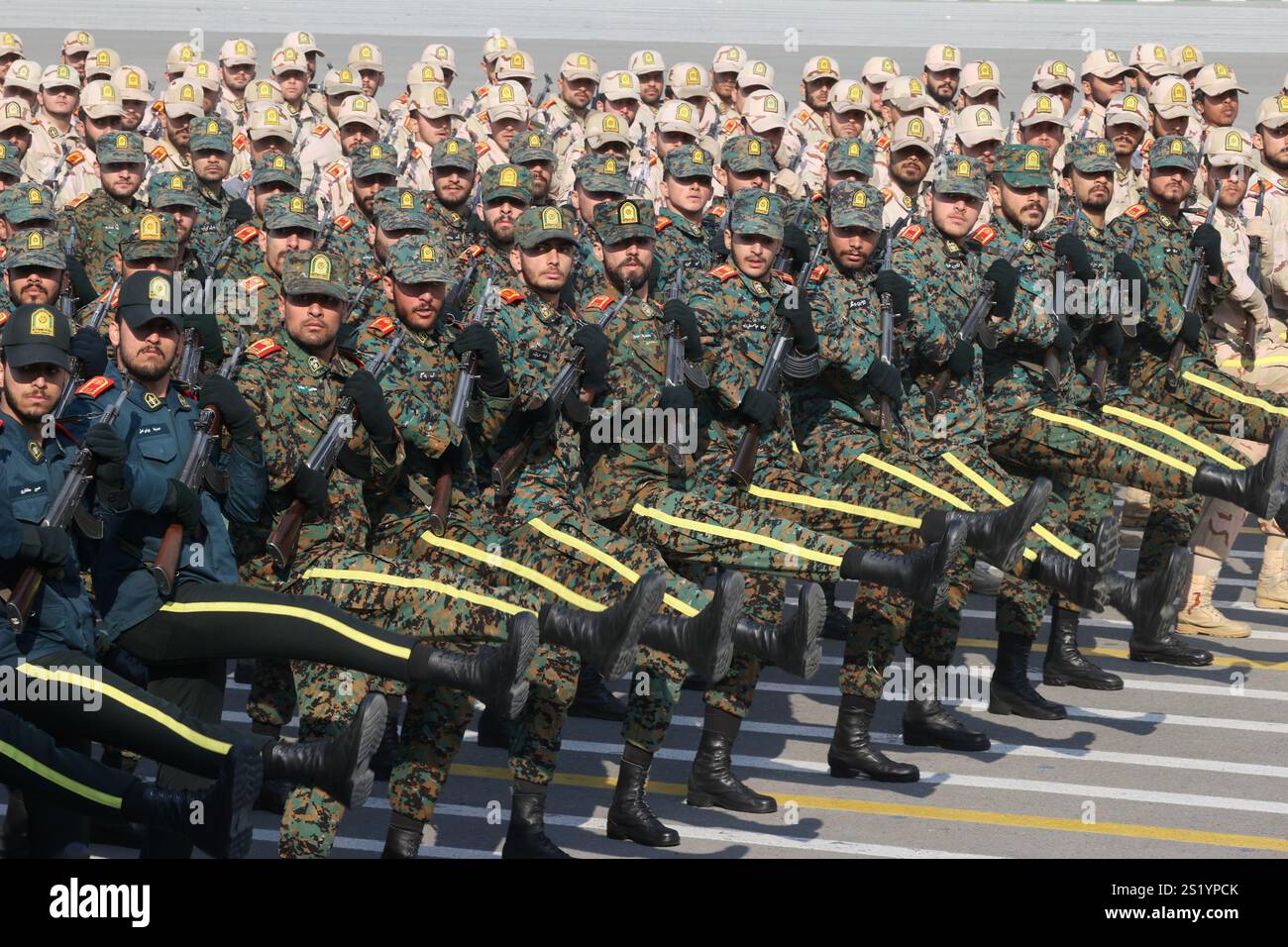 Tehran, Iran. 5th Jan, 2025. Iranian soldiers attend the 47th ...