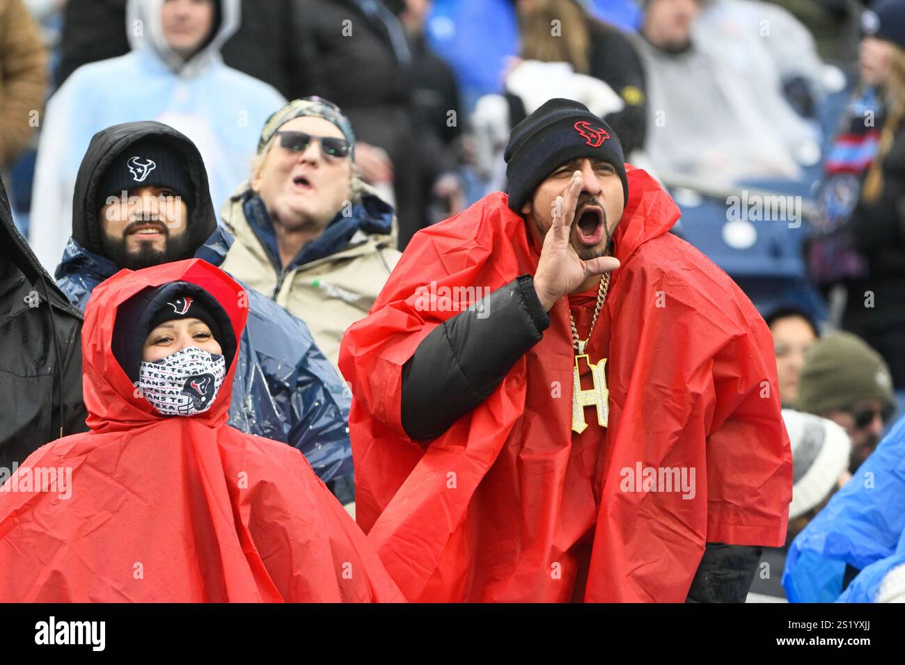 Houston Texans fan watch during the first half of an NFL football game ...