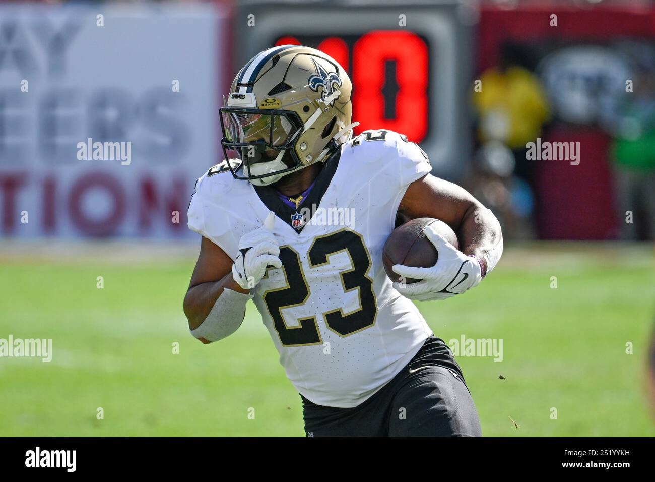 New Orleans Saints running back Clyde Edwards-Helaire (23) carries ...