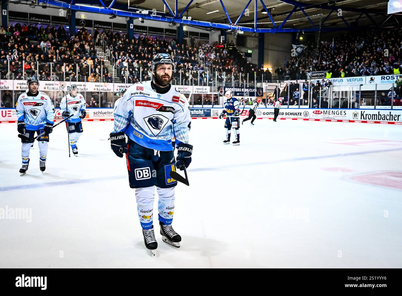Torjubel, Jubel, Freude bei Torschütze Riley Sheen (ERC Ingolstadt, #91 ...
