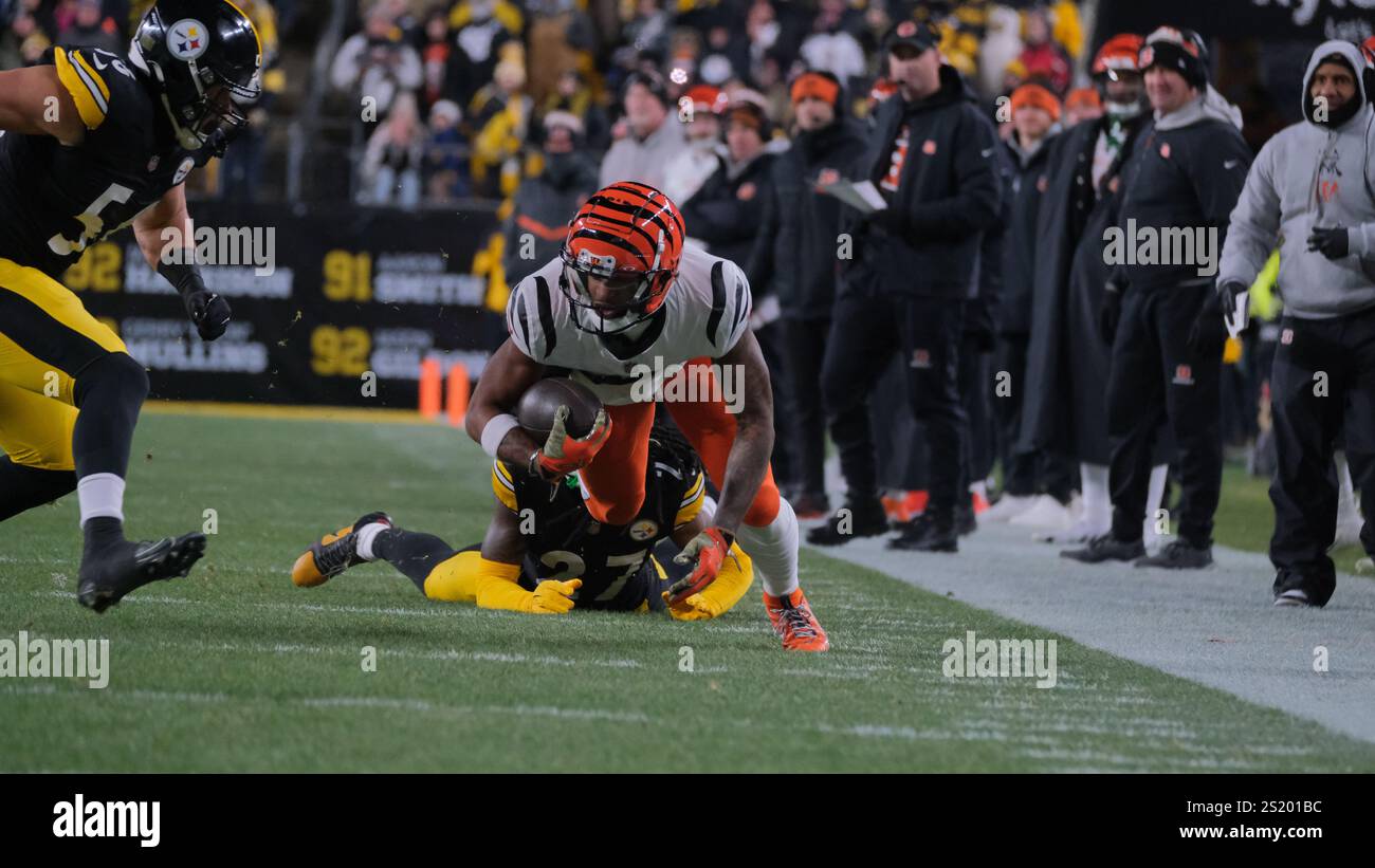 Pittsburgh, PA, USA. 04th Jan, 2025. Ja'Marr Chase #1 during the ...